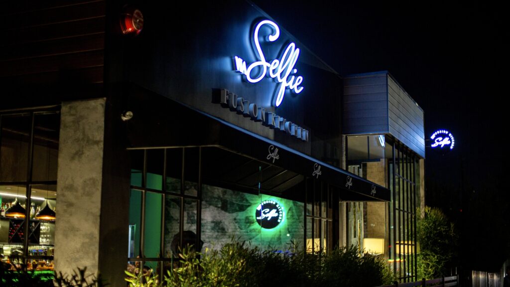 7 Unbeatable Reasons Why viaSelfie Kitchen is the Premier Private Event ...